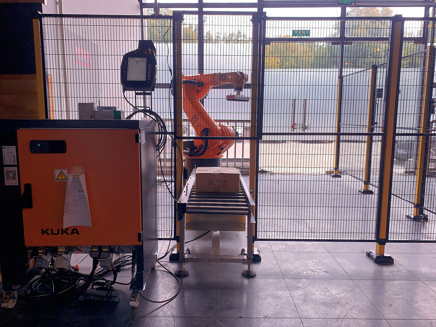 Kuka Robot Arm KR60-3 Six Axis Robot Arm Factory Solution